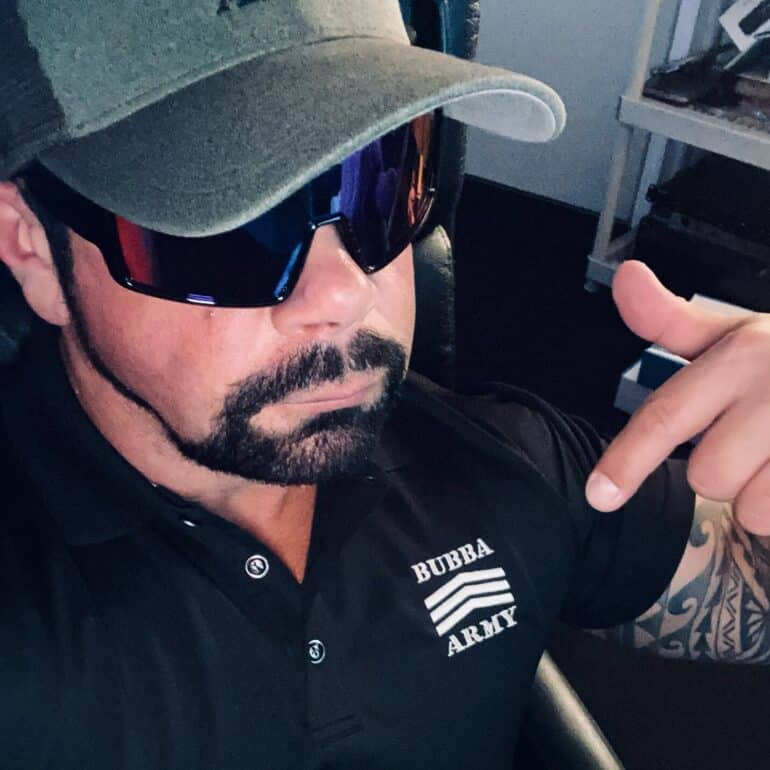 MACHO – Bubba Army HQ